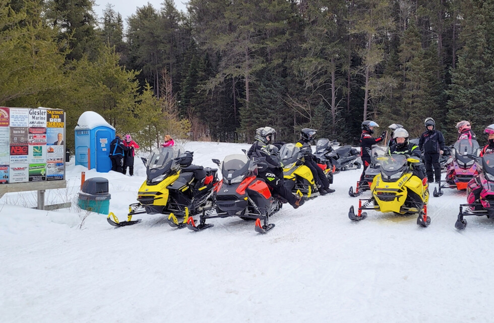 A Rider's Guide to Ontario Snowmobile Trail Signs | Northern Ontario Travel