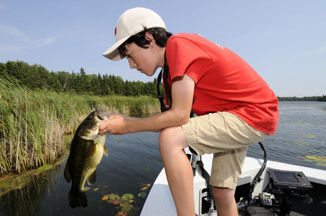Pro Angler Gord Pyzer Compares Northwest Ontario to an Ice Cream Cone ...