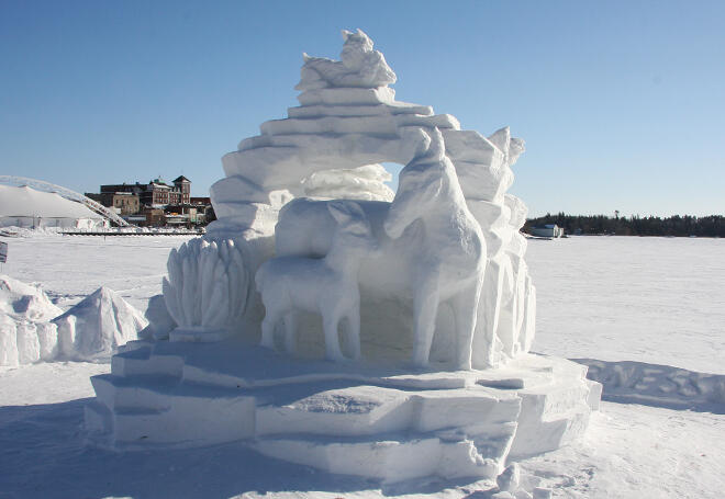 8 Incredible Snow Sculptures at the Kenora Winter Carnival | Northern ...