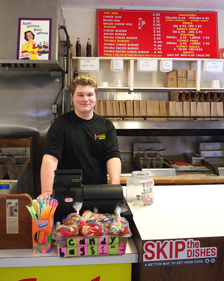 Burgers and Fries at Thunder Bay's Hodder Greeks | Northern Ontario Travel